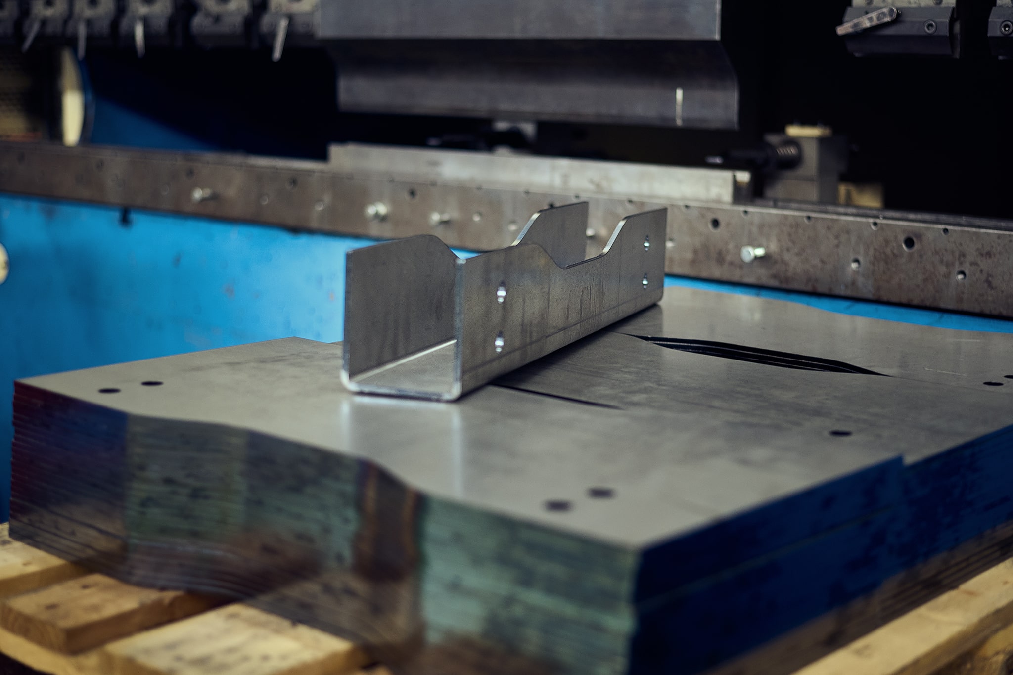 Plegado CNC - Esymometal